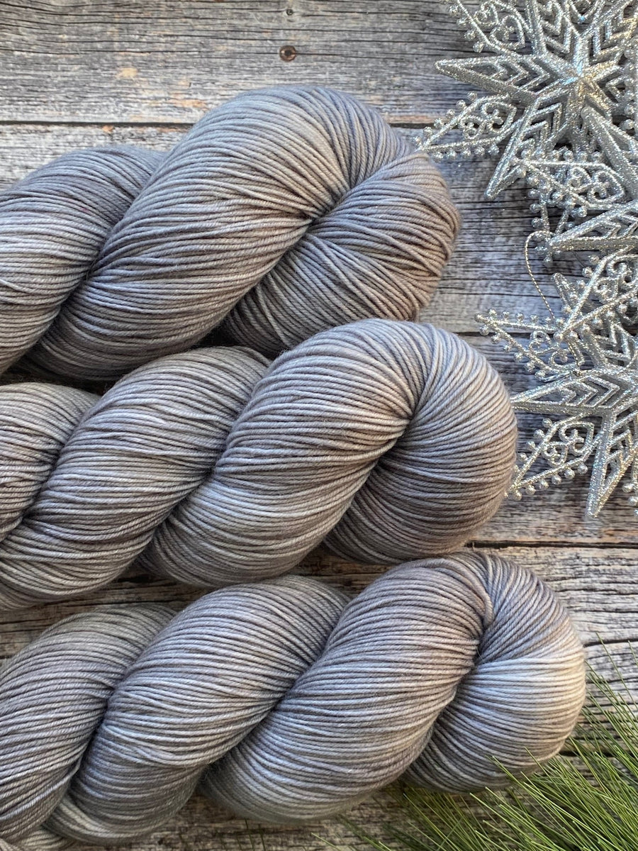 Hand-dyed Tonal Yarns – Crafted by Locals